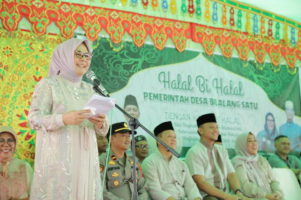 Wali Kota, Ir. Hj. Tatong Bara Hadiri Halal Bi Halal di Desa Bilalang Satu